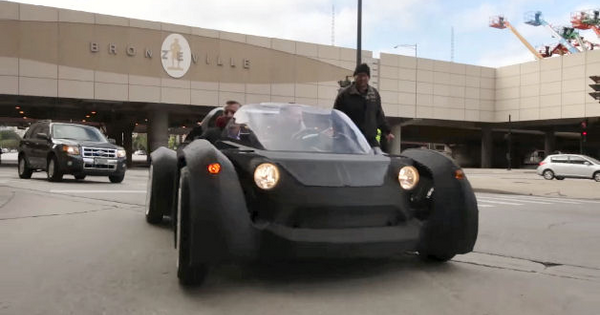 3D-Drucker »fertigt« Auto-Prototypen binnen 44 Stunden ...