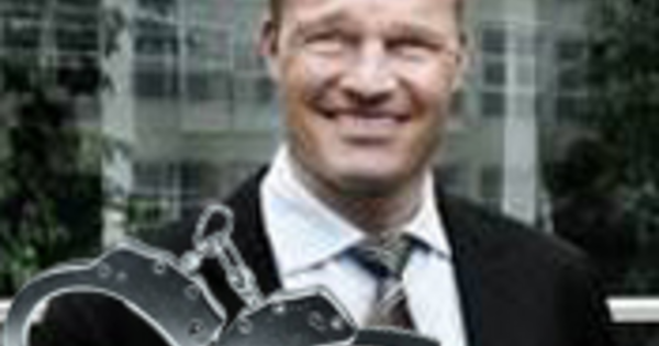 : Stein Bagger in Los Angeles verhaftet - Markt - connect professional